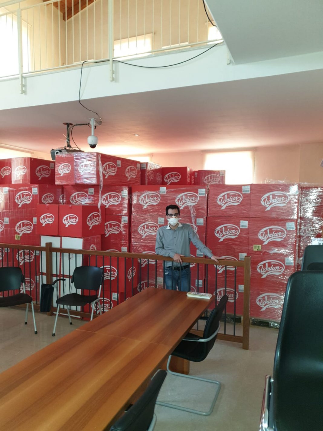 Bottani inarrestabile, dopo le mascherine a Curtatone arrivano le uova ...