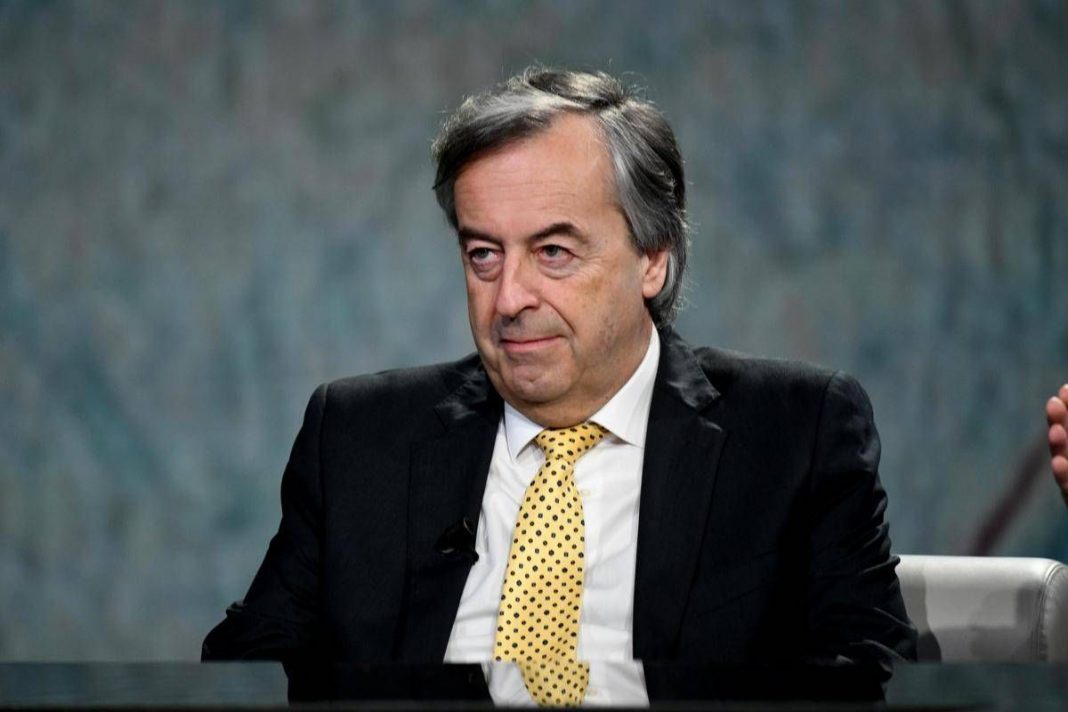 Burioni lascia i social: "Dopo 10 anni tempo di evolvere, clima non più ...