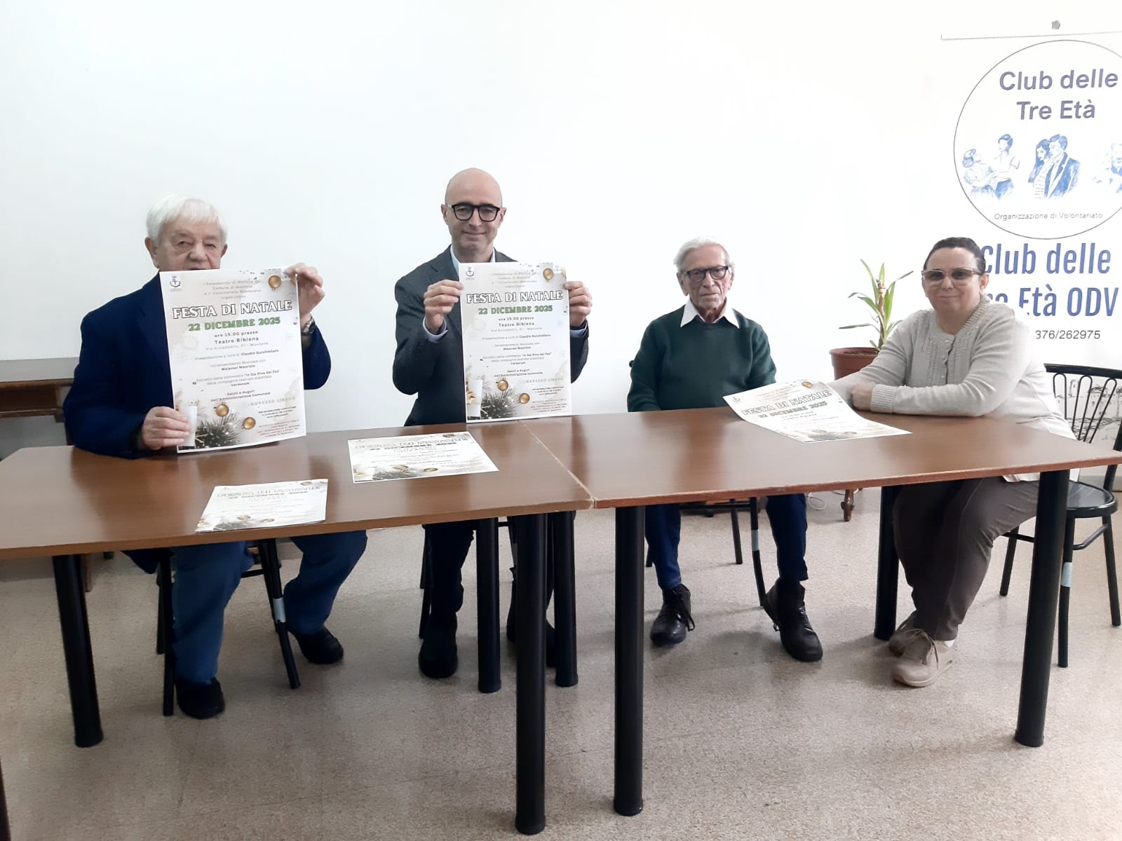 Mantova, la Festa di Natale del Club delle Tre Età torna al Teatro ...