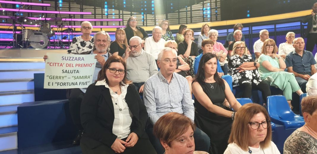 Suzzara in tv: 33 cittadini ospiti alla “Ruota della Fortuna” di Canale ...
